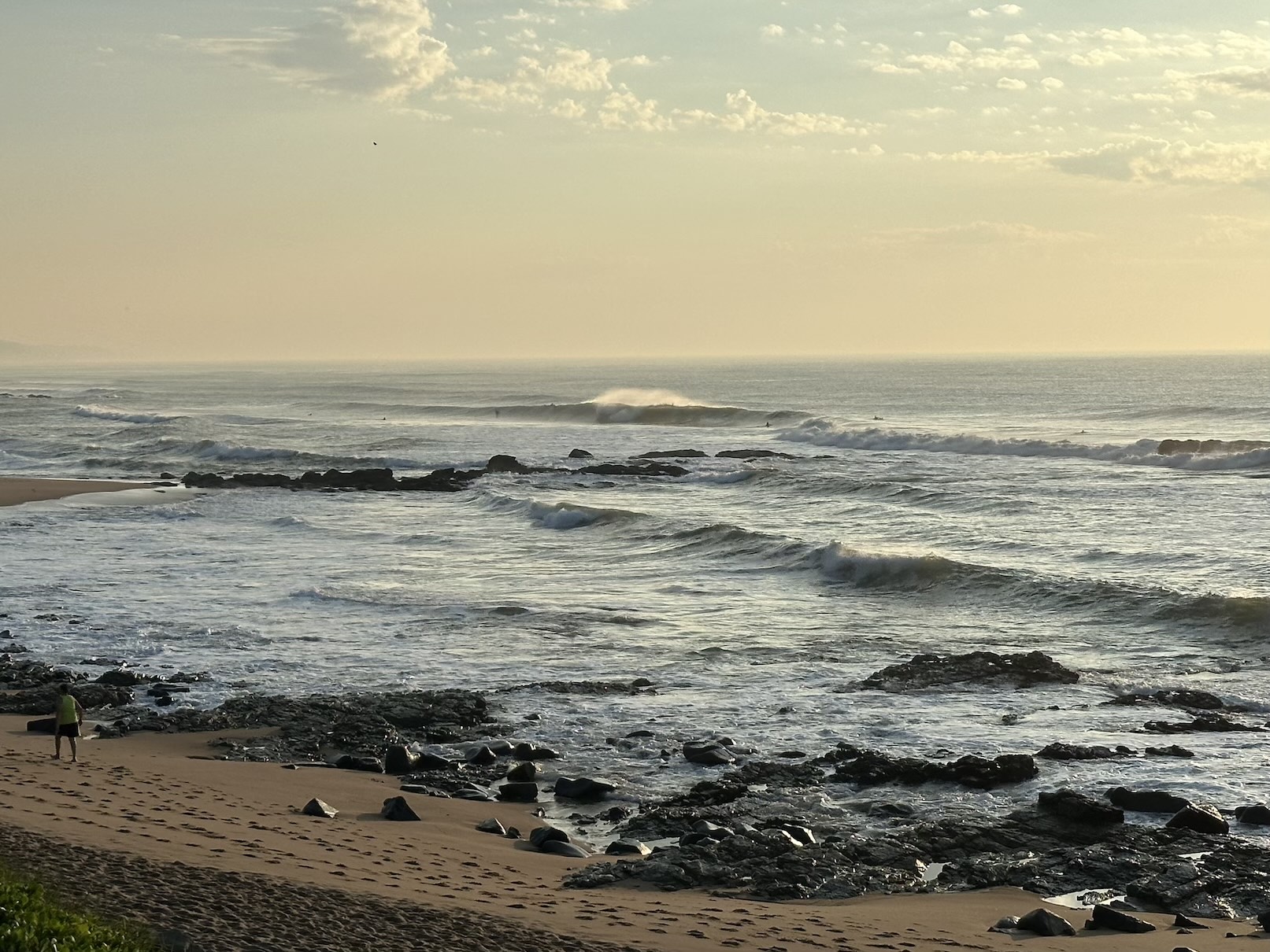 Guide To Surfing Ballito, South Africa – Surf Economics